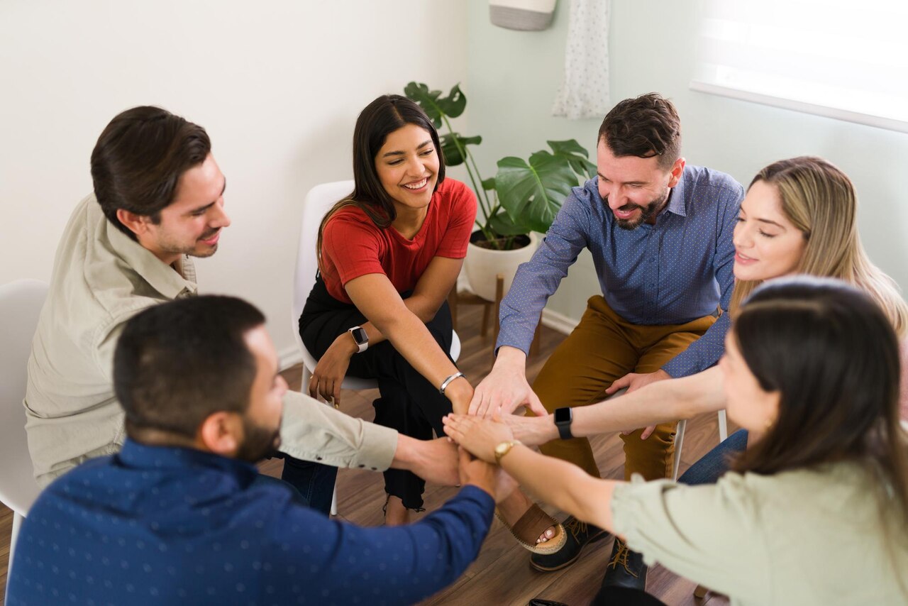 Strengthening Teams: Engage and Thrive with Team Building Workshops - M ...